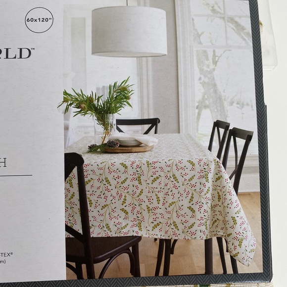 Threshold | Dining | Threshold Christmas Holly Berry Oblong Tablecloth ...